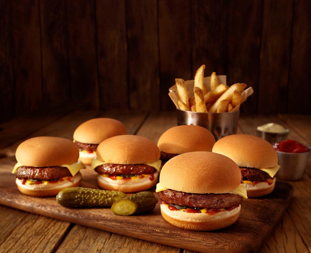 Outback lança combos para serem consumidos em casa