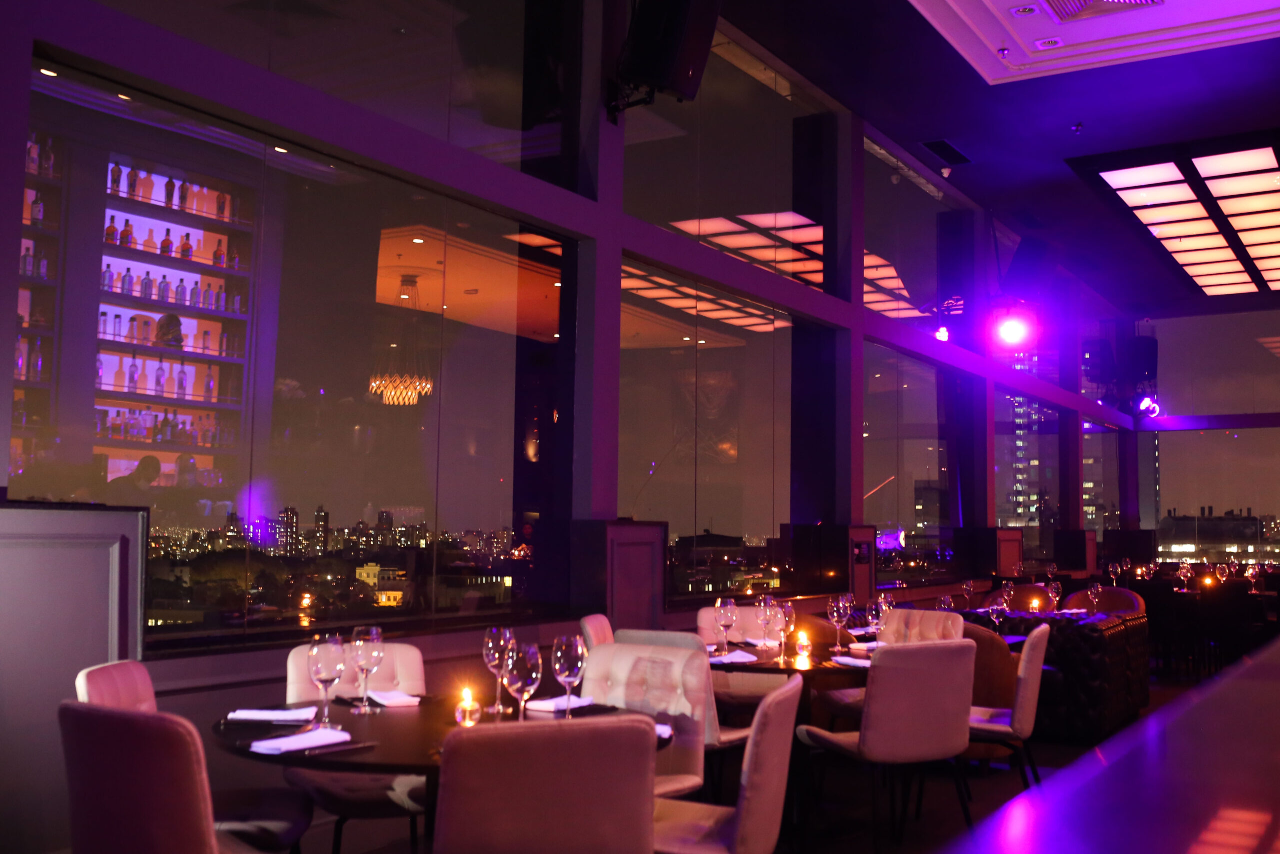 TETTO Rooftop Lounge reabre renovado