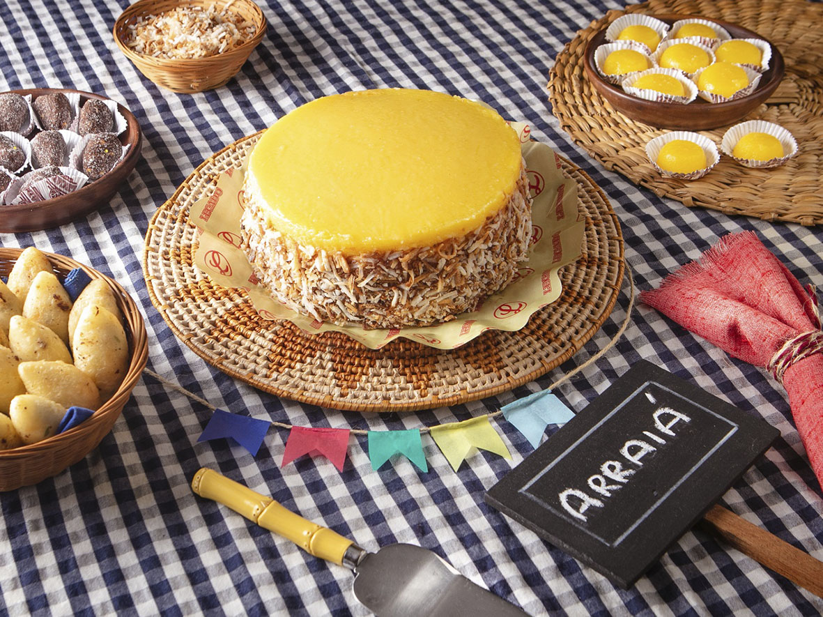 Lecadô lança releituras de doces juninos