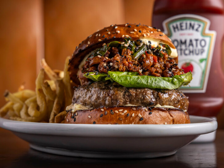 Holy Burger completa 10 anos de funcionamento