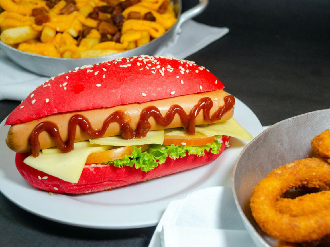 Hot Dogs temáticos chegam na Big Boss Hamburgueria