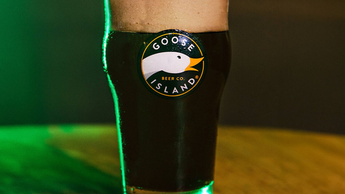 Bastards Brewery e Goose Island lançam rótulo colaborativo