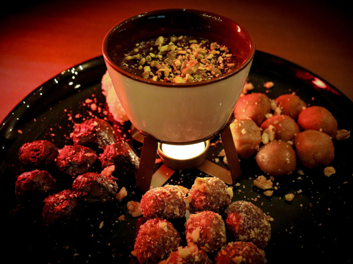 Fondue com toque árabe no Zingo & Ringo