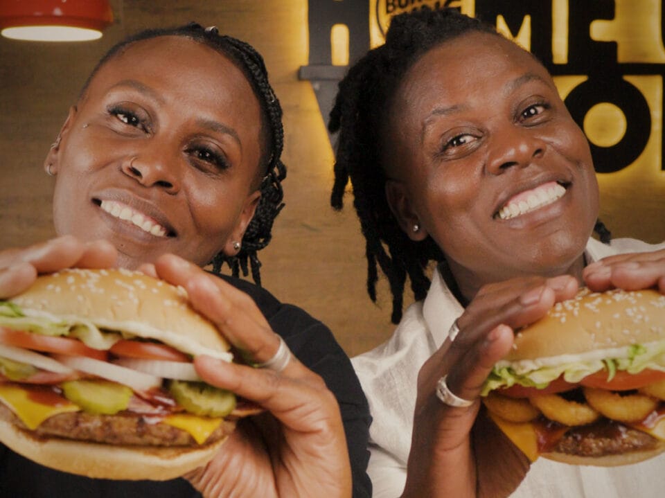 Burger King faz promoção de Whopper em dobro