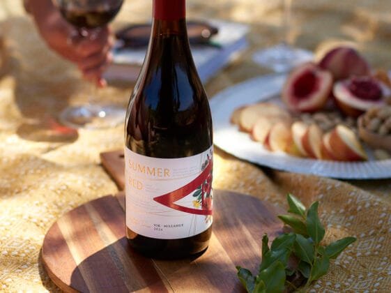 VIK apresenta "A" Summer Red 2024, blend ideal para curtir o verão